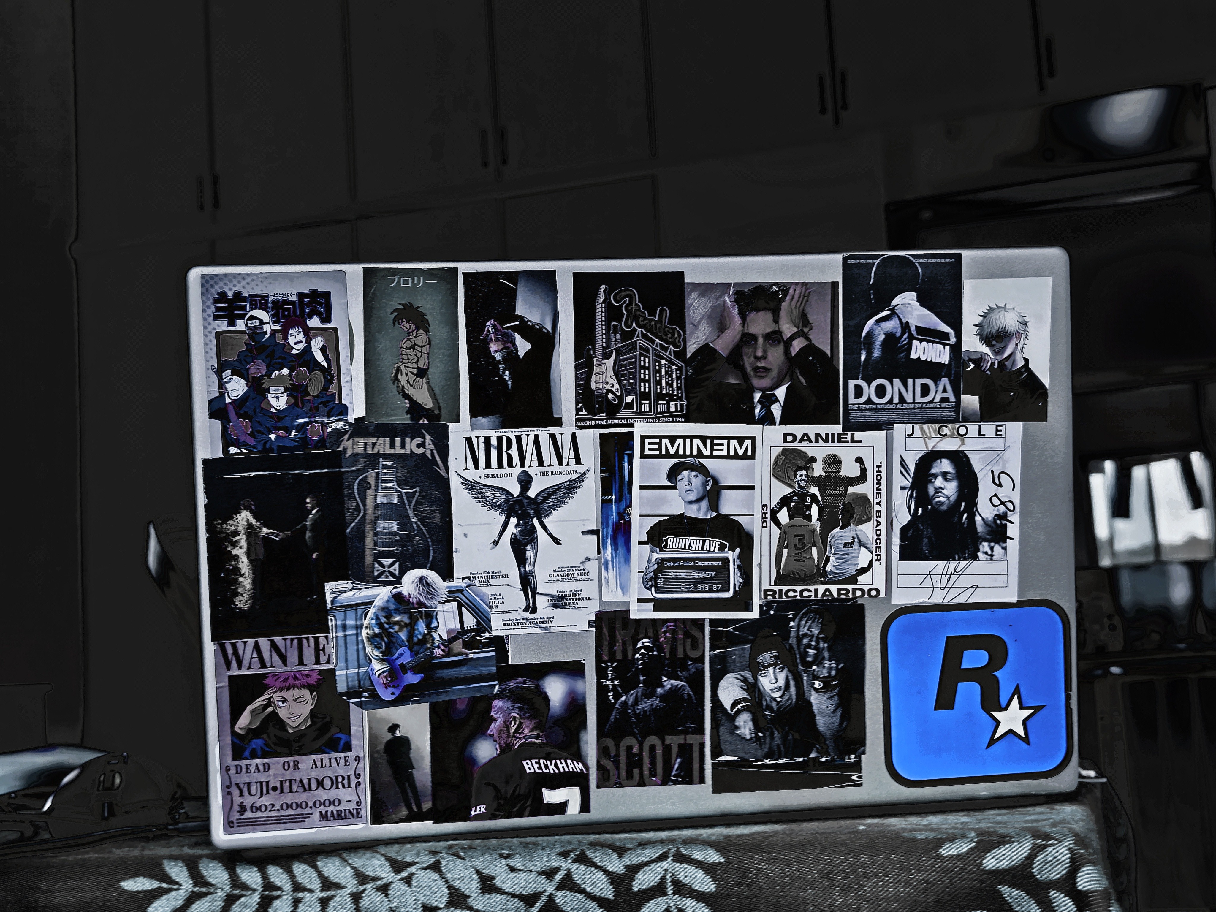 JPEG SIN CITY- A Nothing camera preset. - Nothing Community