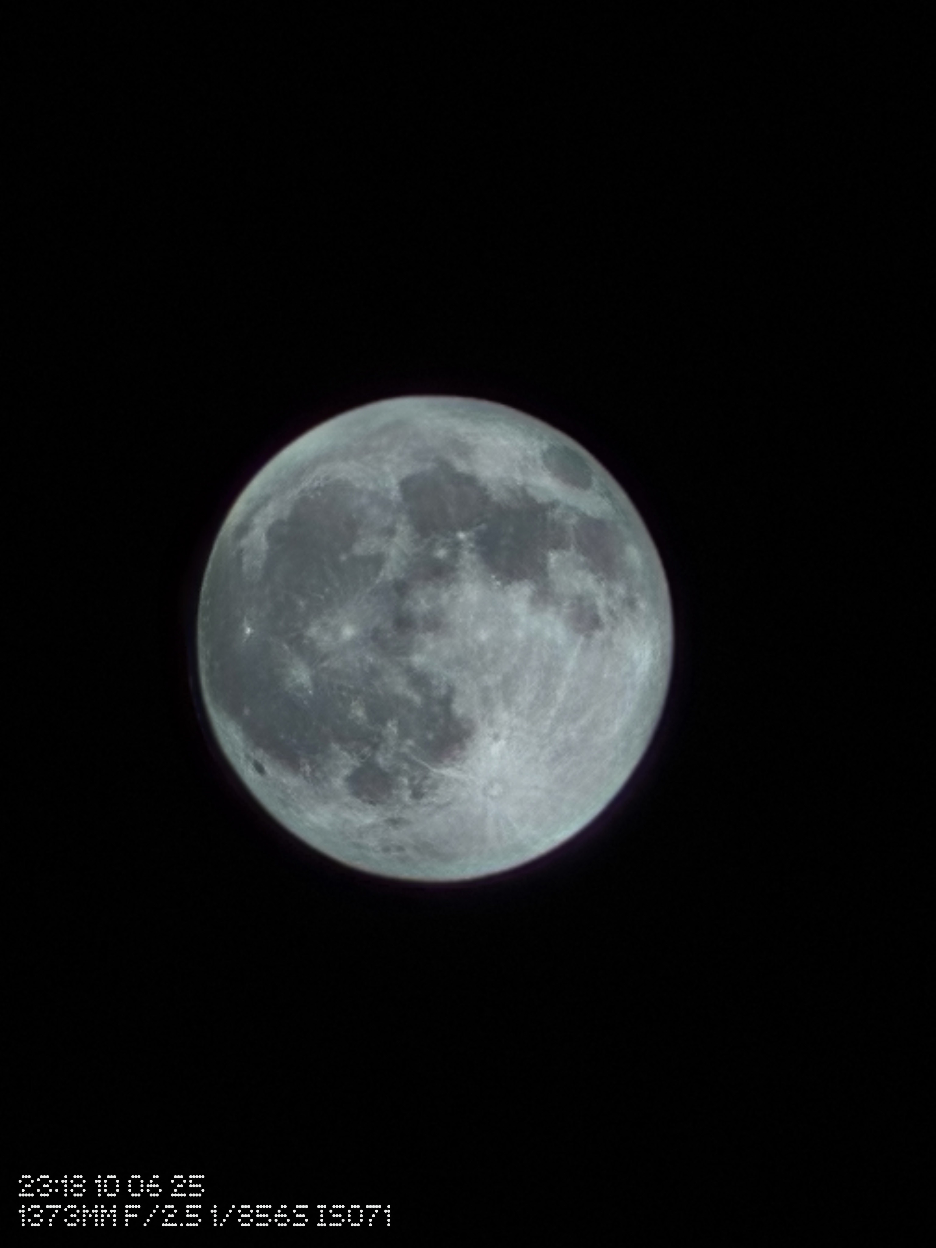 Nothing Phone 3a Pro Can Take Full Moon Photo
