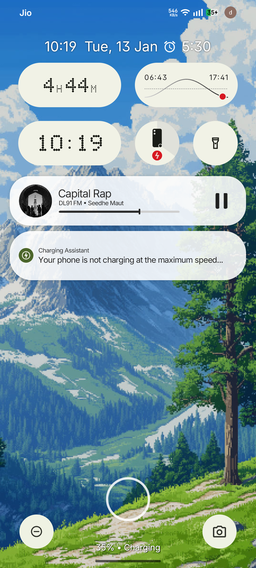 Redesigned notifications on Lock Screen